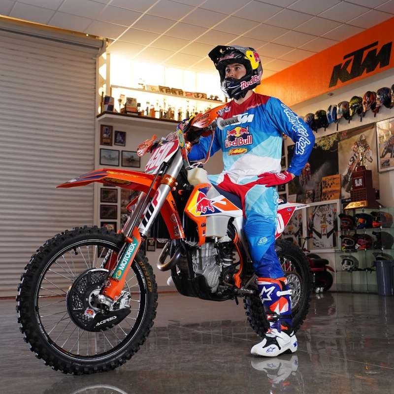 Episode 71: A Motor Cross Champion’s Hidden Internal Injury - an ...